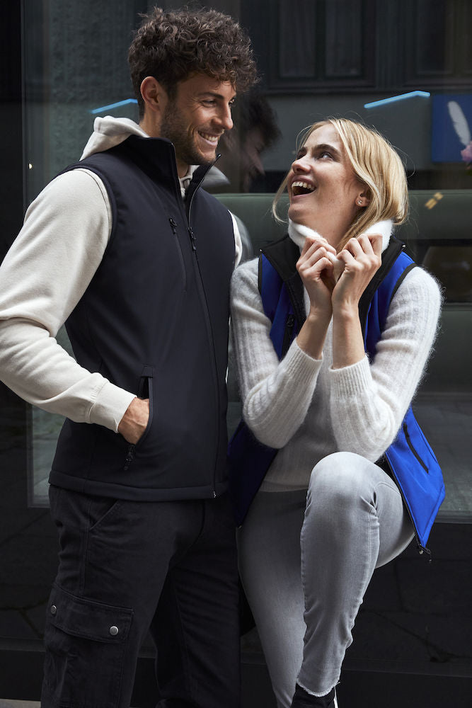 Buy Quality Unbranded Clothes | Logo Free Clothing